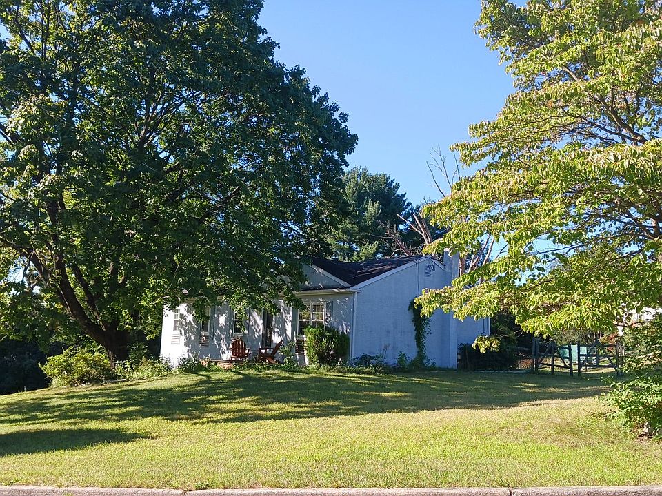 1306 Murdock Dr, West Chester, PA 19380 | Zillow