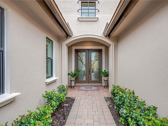 12402 Lockford Ln, Naples, FL 34120 | MLS #224056840 | Zillow