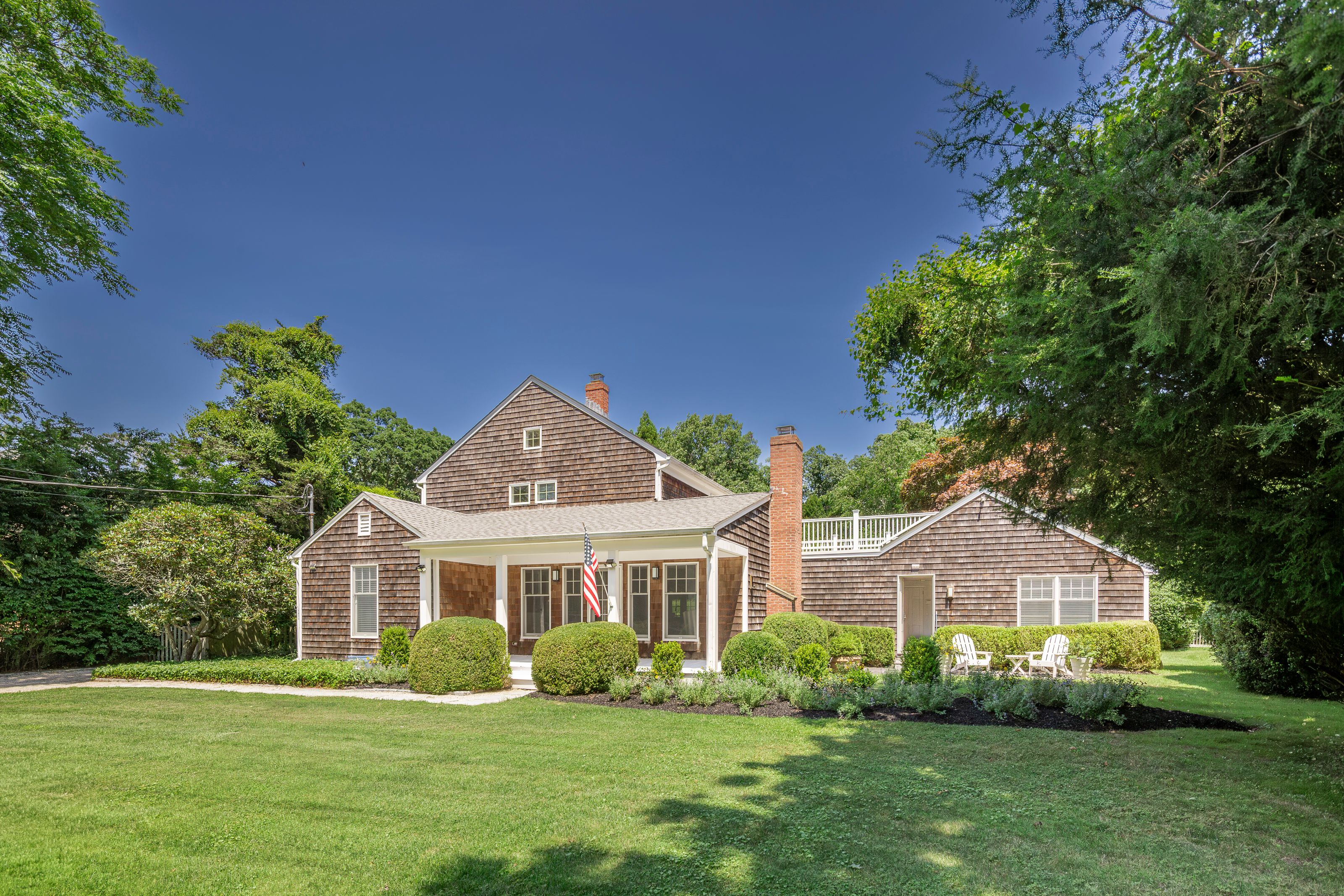 42 Buell Lane Ext, East Hampton, NY 11937 | Out East