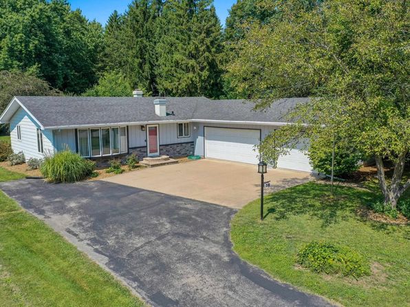 Ranch Style - Appleton WI Real Estate - 13 Homes For Sale | Zillow