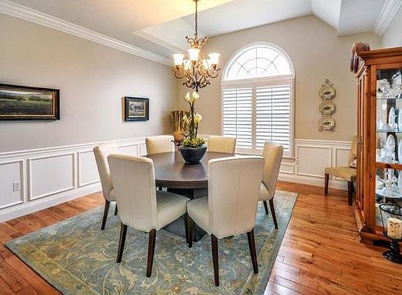 609 Gallahadion Ct, Cranberry Township, PA 16066 | Zillow