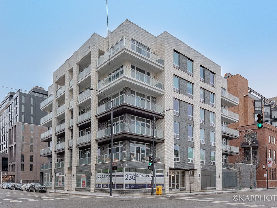 236 S Racine Ave #401, Chicago, IL 60607 | MLS #12089660 | Zillow