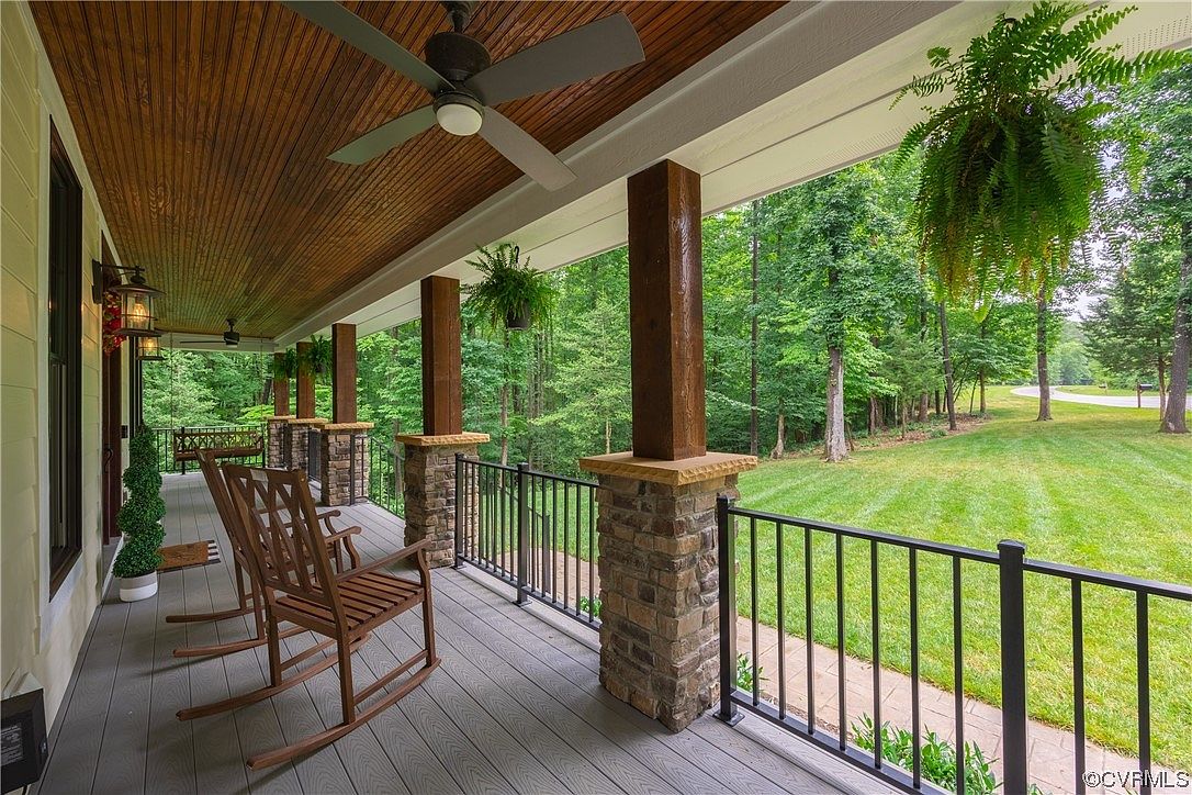 8301 Drakes Landing Ct, Mechanicsville, VA 23111 | MLS #2315515 | Zillow