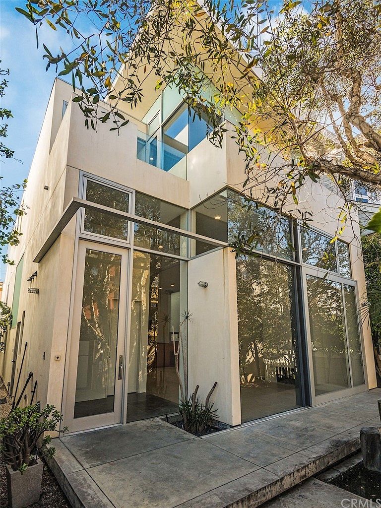 120 Roma Ct, Marina Del Rey, CA 90292 | Zillow