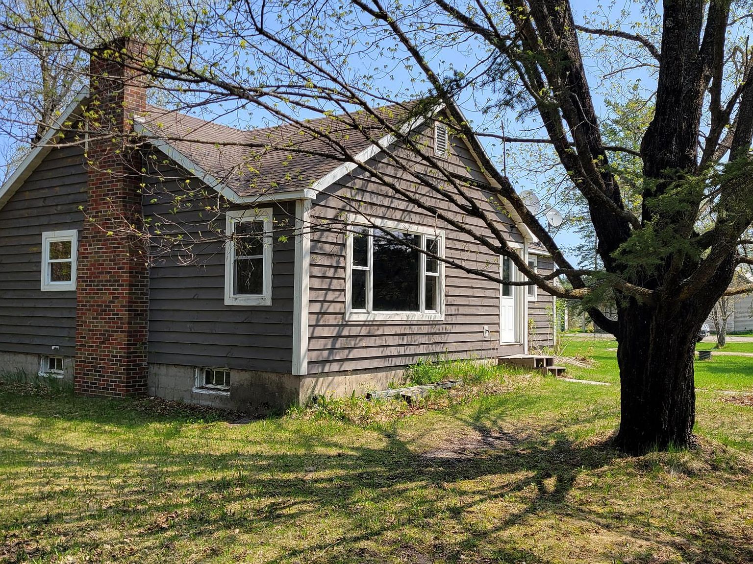 308 NE State Highway 1, Effie, MN 56639 | Zillow