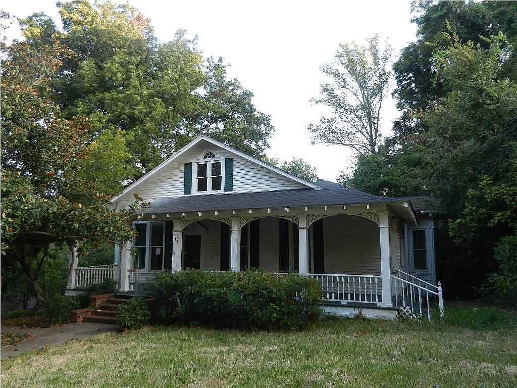 717 E Broadway St, Yazoo City, MS 39194 | Zillow