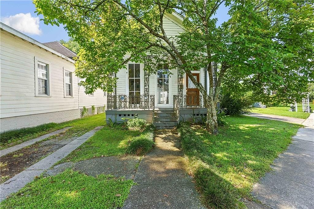 1759 Old Shell Rd, Mobile, AL 36604 | MLS #7255604 | Zillow