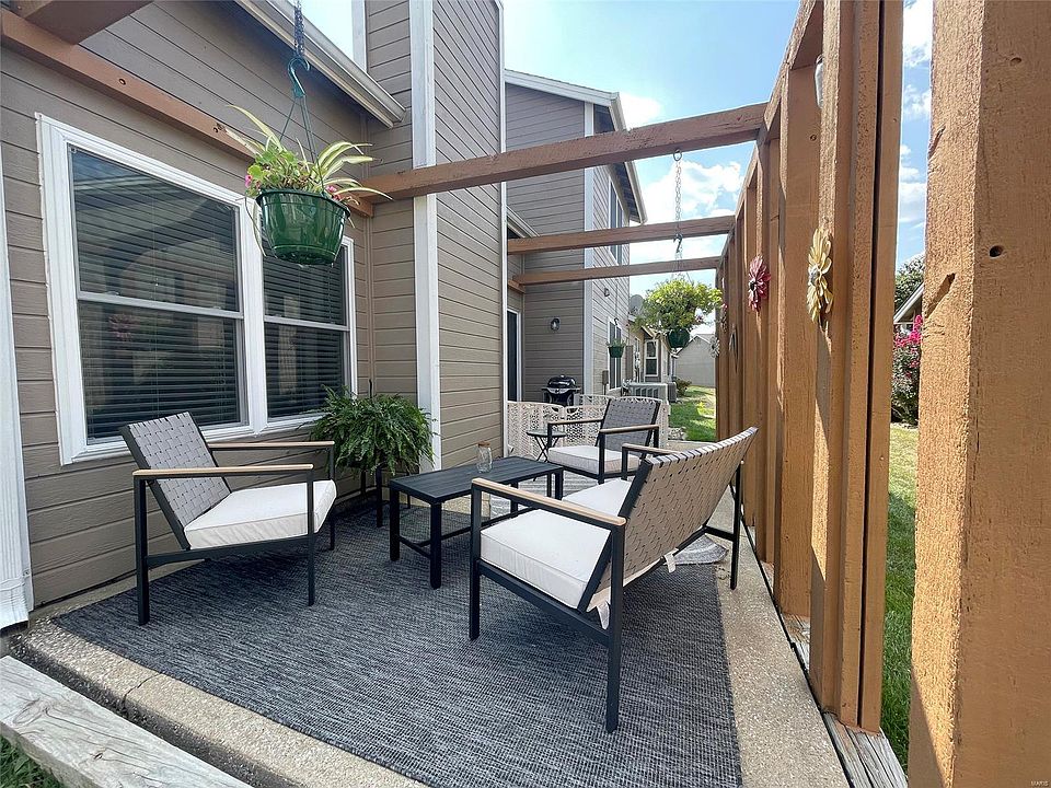 4800 Haynes Dr #16D, Saint Charles, MO 63304 | Zillow