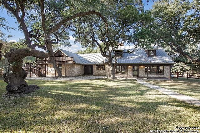 300 Flying R Ranch Rd, Spring Branch, TX 78070 | Zillow