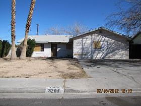 3200 Bluebird St, Las Vegas, NV 89121 | Zillow