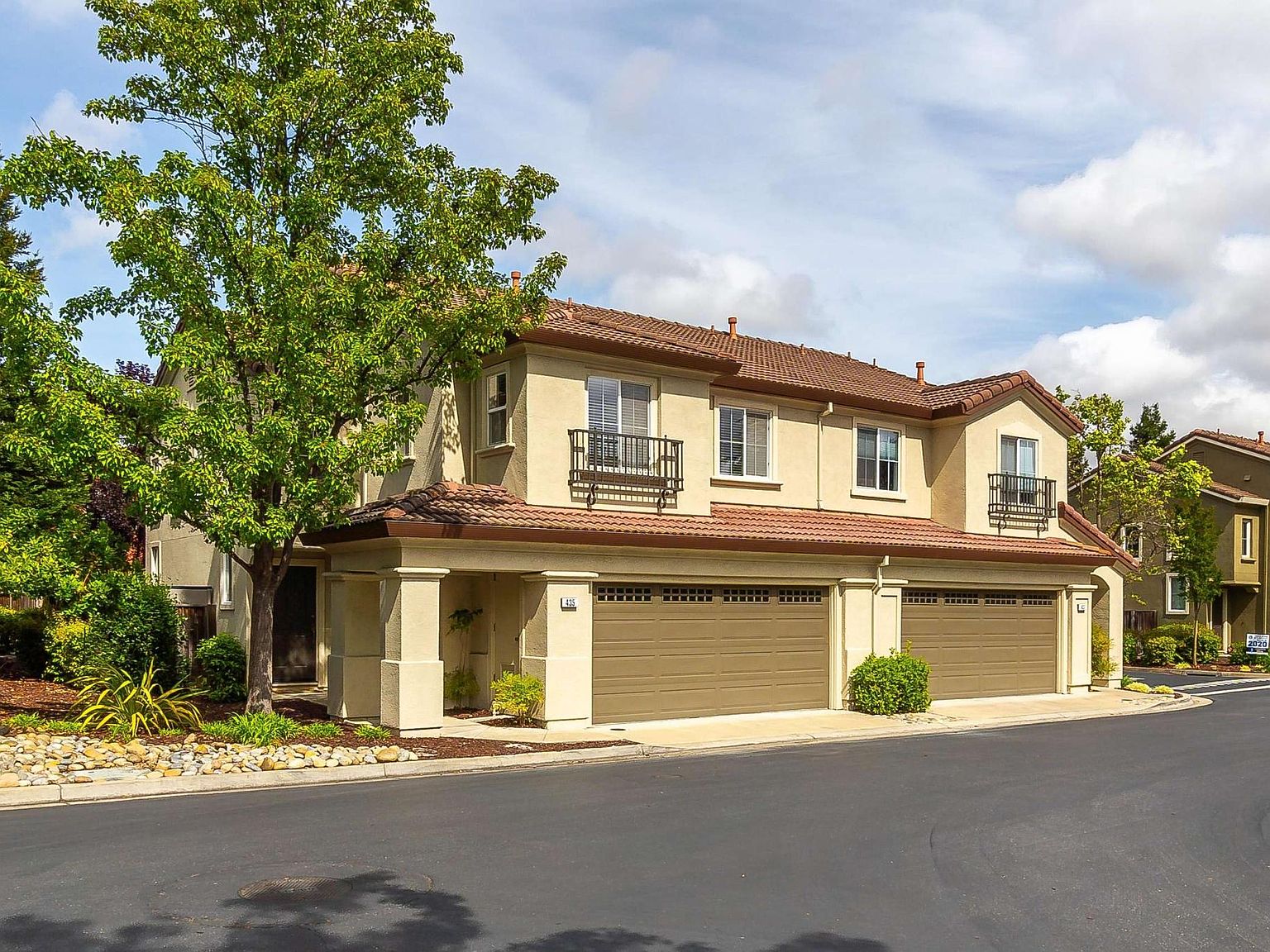 435 Regal Lily Ln, San Ramon, CA 94582 | Zillow