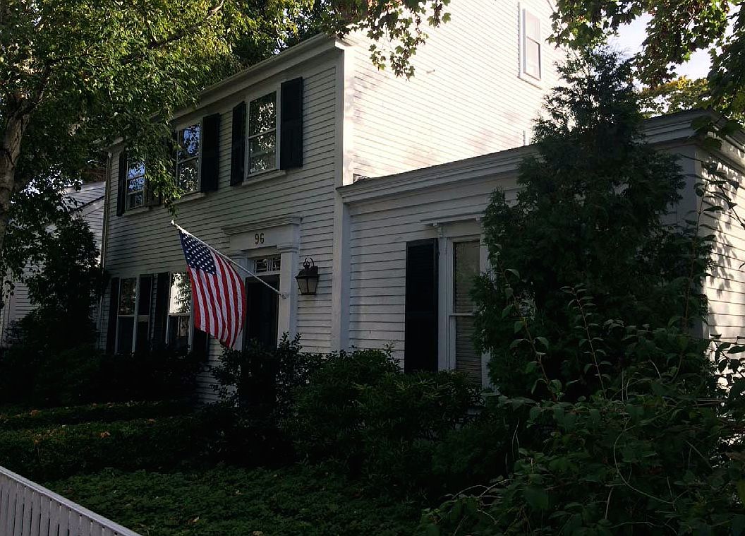 96 Main St, Edgartown, MA 02539 | Zillow