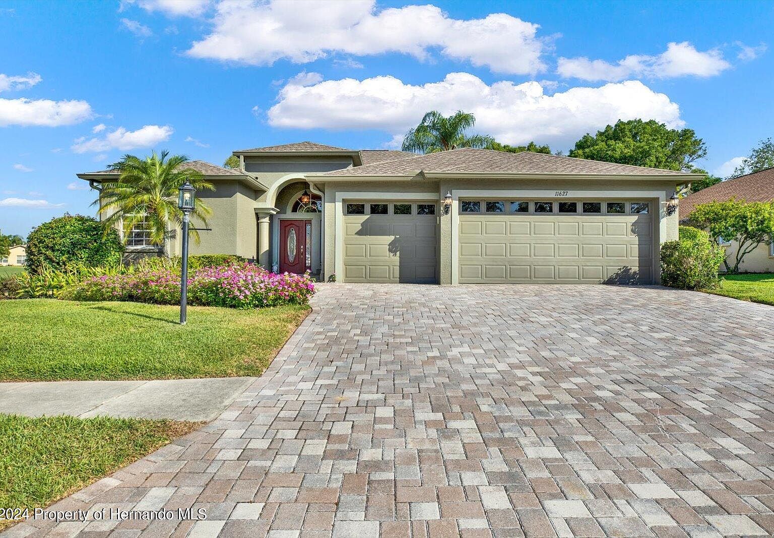 11627 Wayside Willow Ct, Hudson, FL 34667 | Zillow