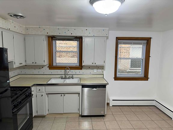 5807 W Addison St #G, Chicago, IL 60634 | Zillow