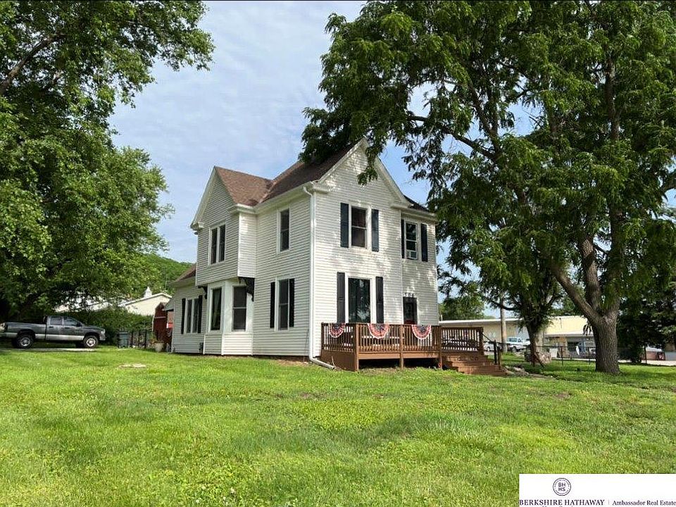 506 N 14th St, Fort Calhoun, NE 68023 | Zillow