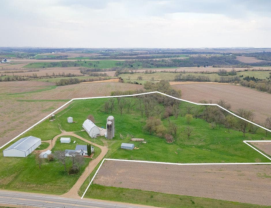 5463 Highway 11, South Wayne, WI 53587 | Zillow