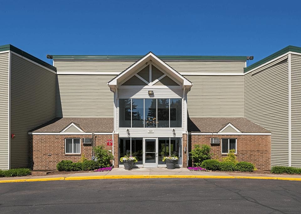 5625 Boone Ave N #305, Minneapolis, MN 55428 | Zillow