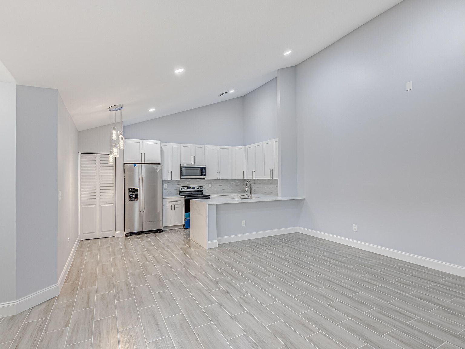 1240 Summit Place Circle #D, West Palm Beach, FL 33415 | Zillow