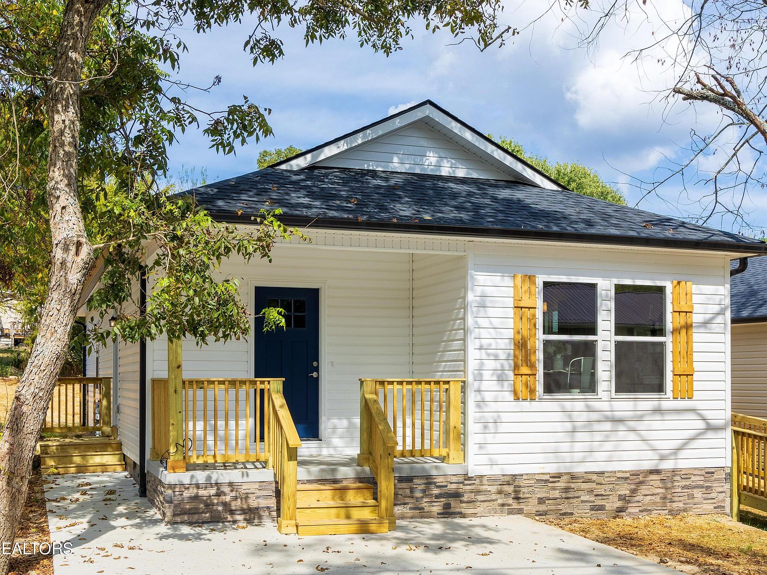 1811 Washington Ave SE, Cleveland, TN 37311 | Zillow