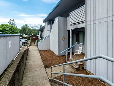 Columbia View Apartments - 40 SW Wasco St Cascade Locks OR | Zillow