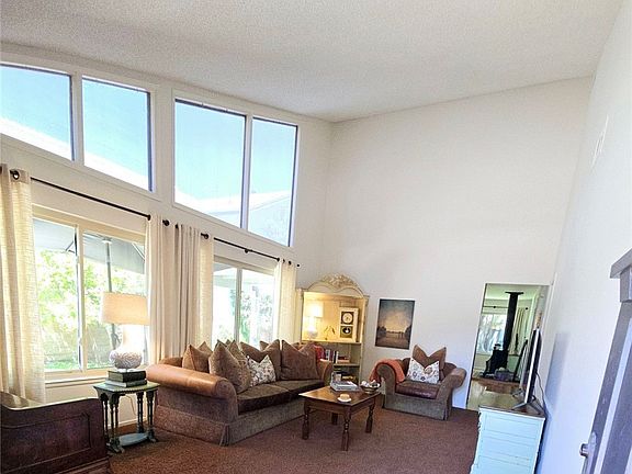 3889 Acorn Ct, Simi Valley, CA 93063 | Zillow