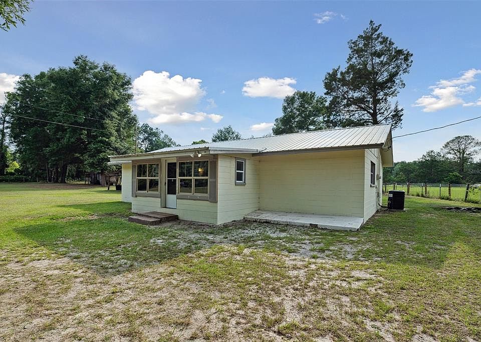 2294 SW Junction Rd, Fort White, FL 32038 | MLS #GC514004 | Zillow