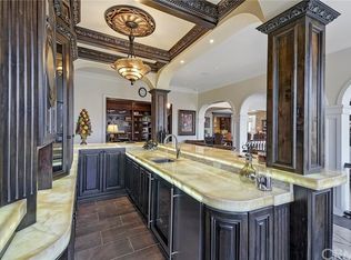 3 Harbor Is, Newport Beach, CA 92660 | Zillow