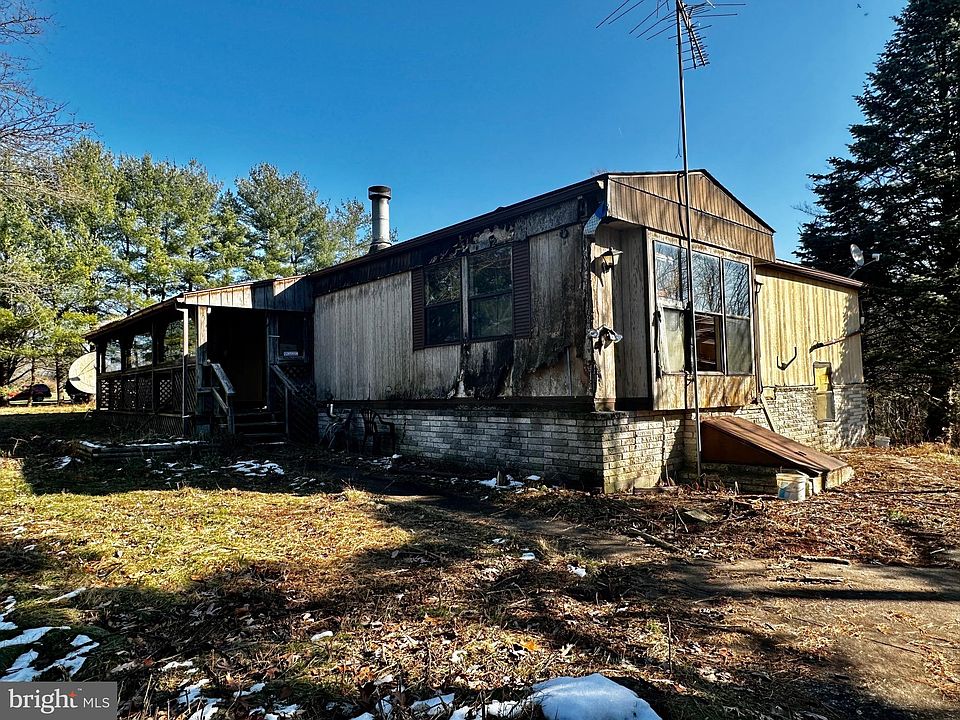 413 Cromwell Ridge Rd, Hustontown, PA 17229 | MLS #PAFU2000666 | Zillow