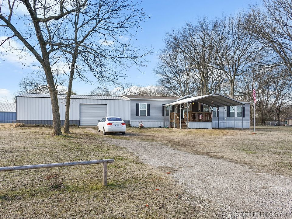 515 Main St, Swink, OK 74761 | MLS #2402584 | Zillow