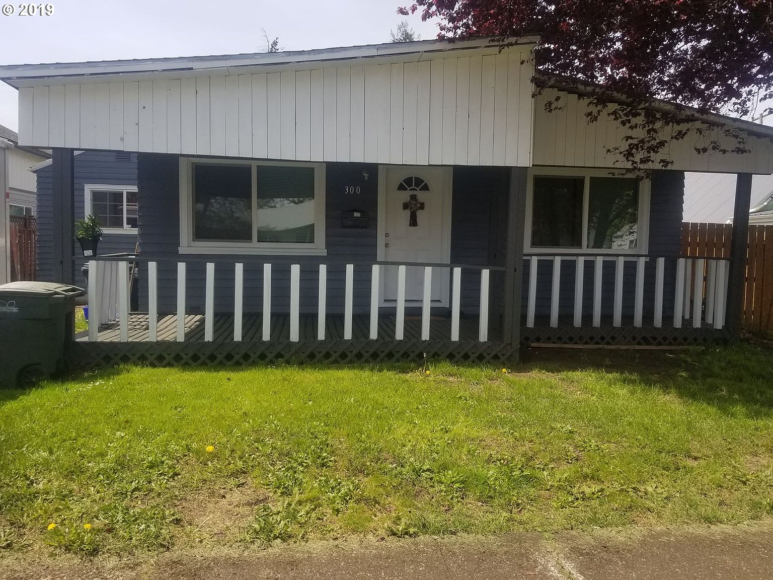 300 22nd St, Springfield, OR 97477 | Zillow