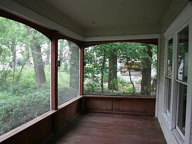 606 Pearl St, Denton, TX 76201 | Zillow