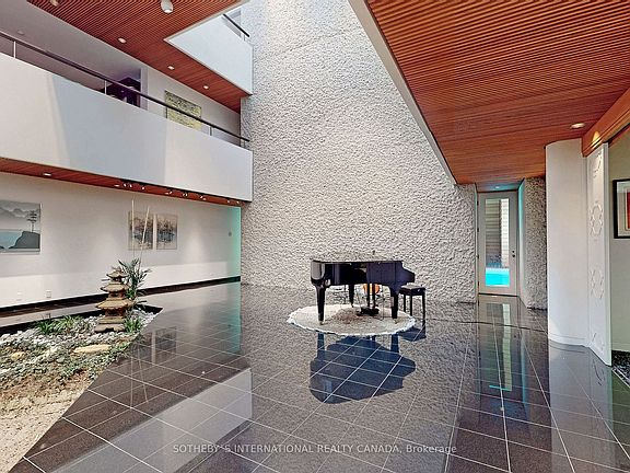 30 High Point Rd, Toronto, ON M3C 2R3 | MLS #C9003662 | Zillow