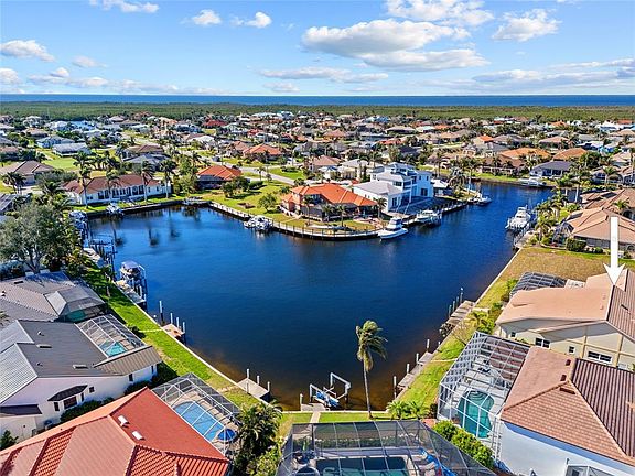2427 Saint Davids Island Ct, Punta Gorda, FL 33950 | Zillow