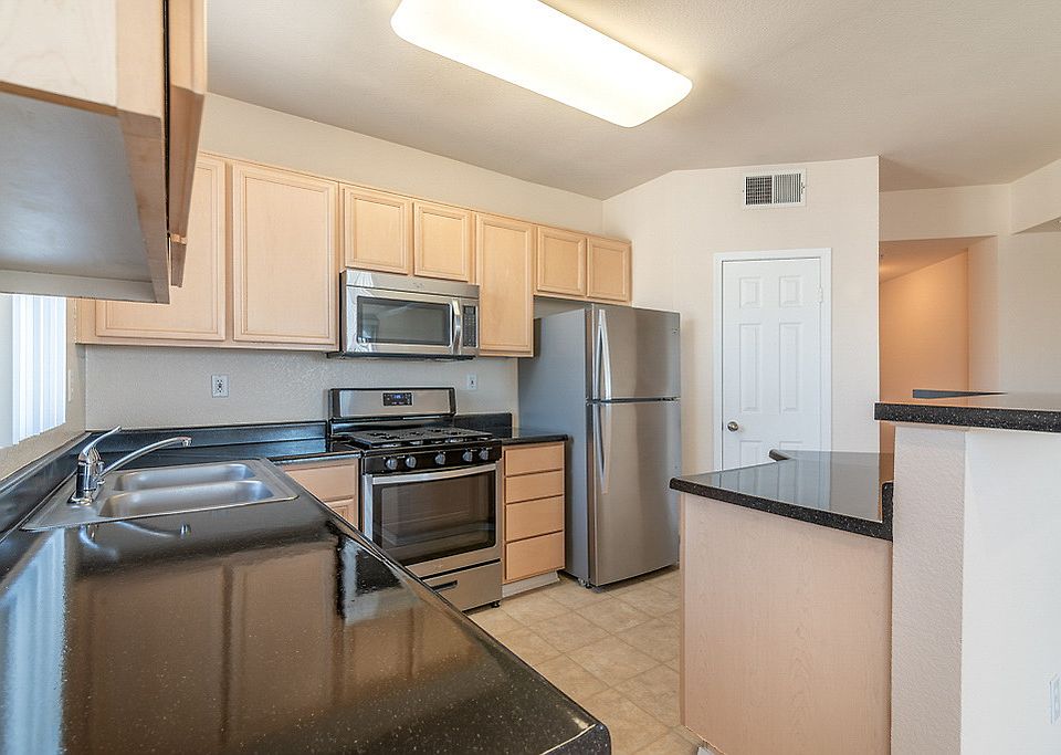 Pinnacle at Otay Ranch - 1310 Santa Rita E Chula Vista CA | Zillow