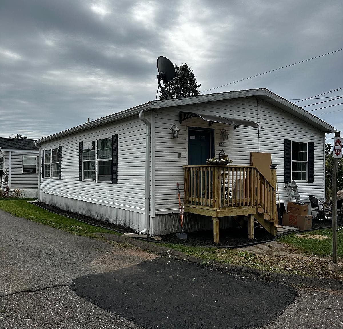 35 Main St TRAILER E14, South Windsor, CT 06074 | Zillow