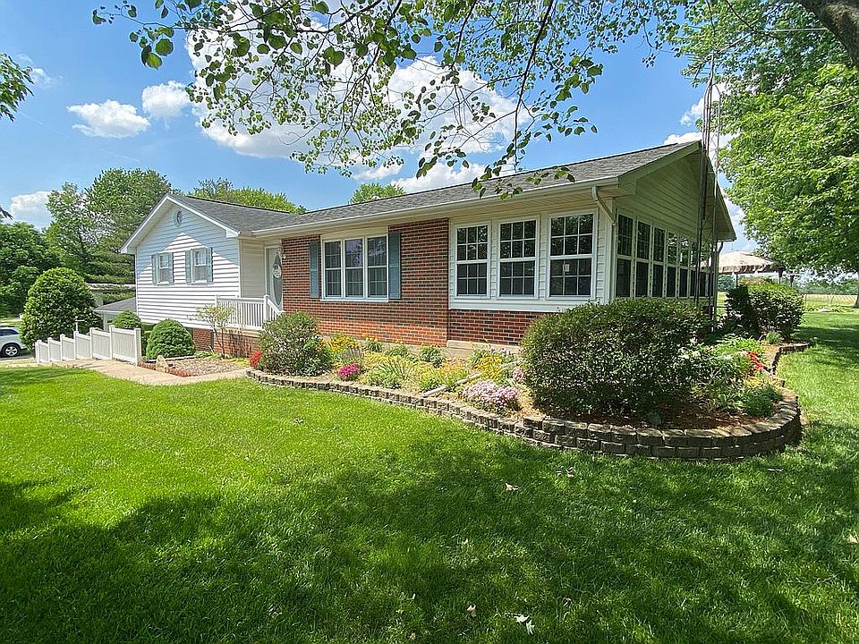 157 W Mill St, Ruma, IL 62278 | Zillow