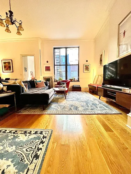 47 West 68th Street #2R in Lincoln Square, Manhattan | StreetEasy