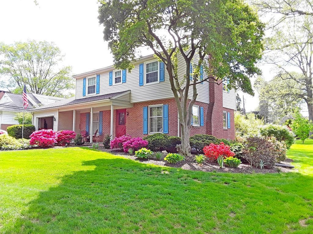 1906 Robindale Ave, Lancaster, PA 17601 | Zillow