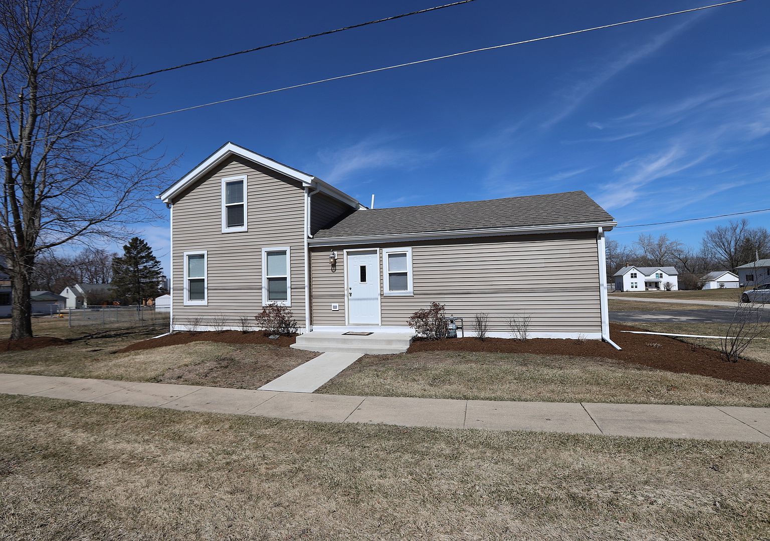 23912 Il Route 173, Harvard, IL 60033 | Zillow