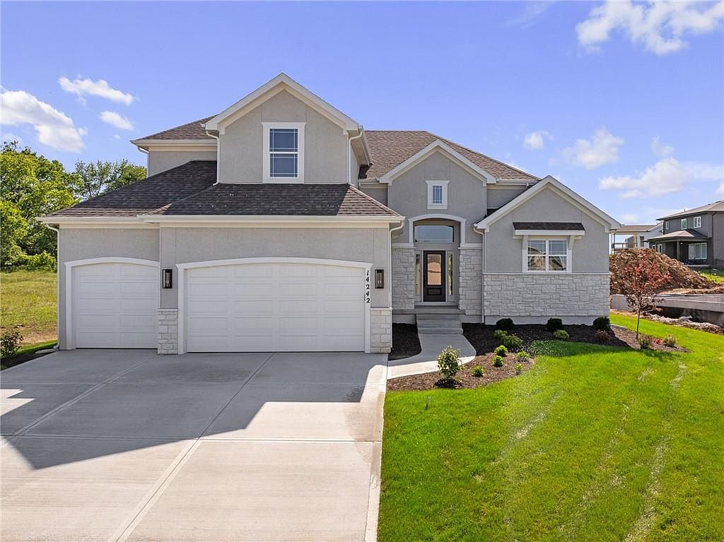 14242 S Houston St, Olathe, KS 66061 | Zillow