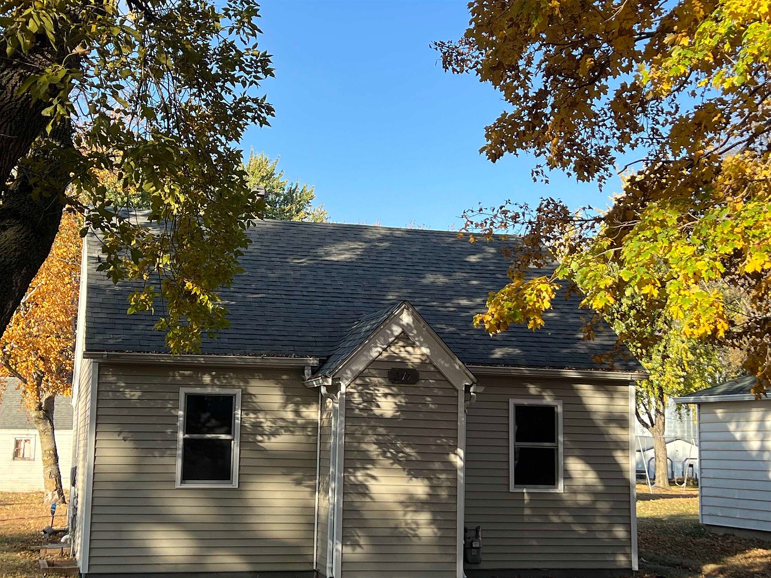 217 1st St SW, Fostoria, IA 51340 | Zillow