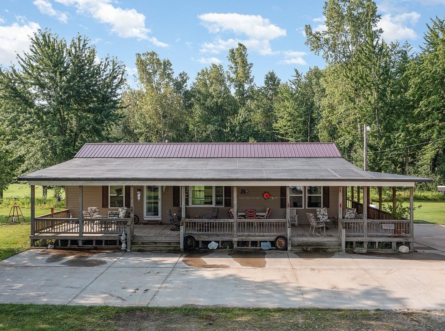 965 Saganing Rd, Bentley, MI 48613 | Zillow