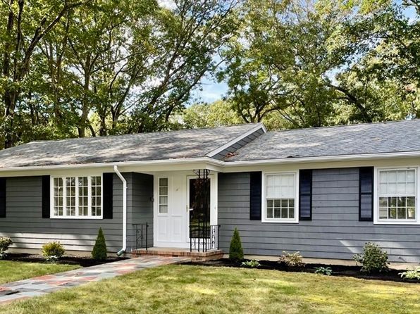 Pawtucket RI Real Estate - Pawtucket RI Homes For Sale | Zillow
