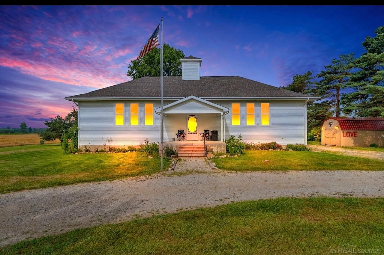5241 S Ubly Rd, Ubly, MI 48475 | Zillow