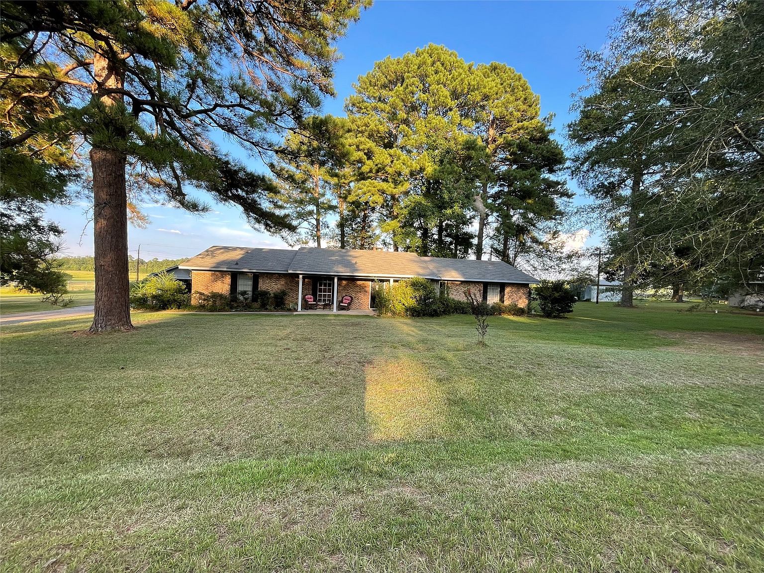 163 Airport Loop, Springhill, LA 71075 | Zillow