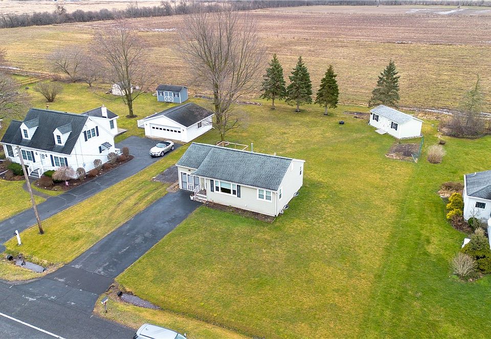 2998 E Bayard Street Ext, Seneca Falls, NY 13148 | Zillow
