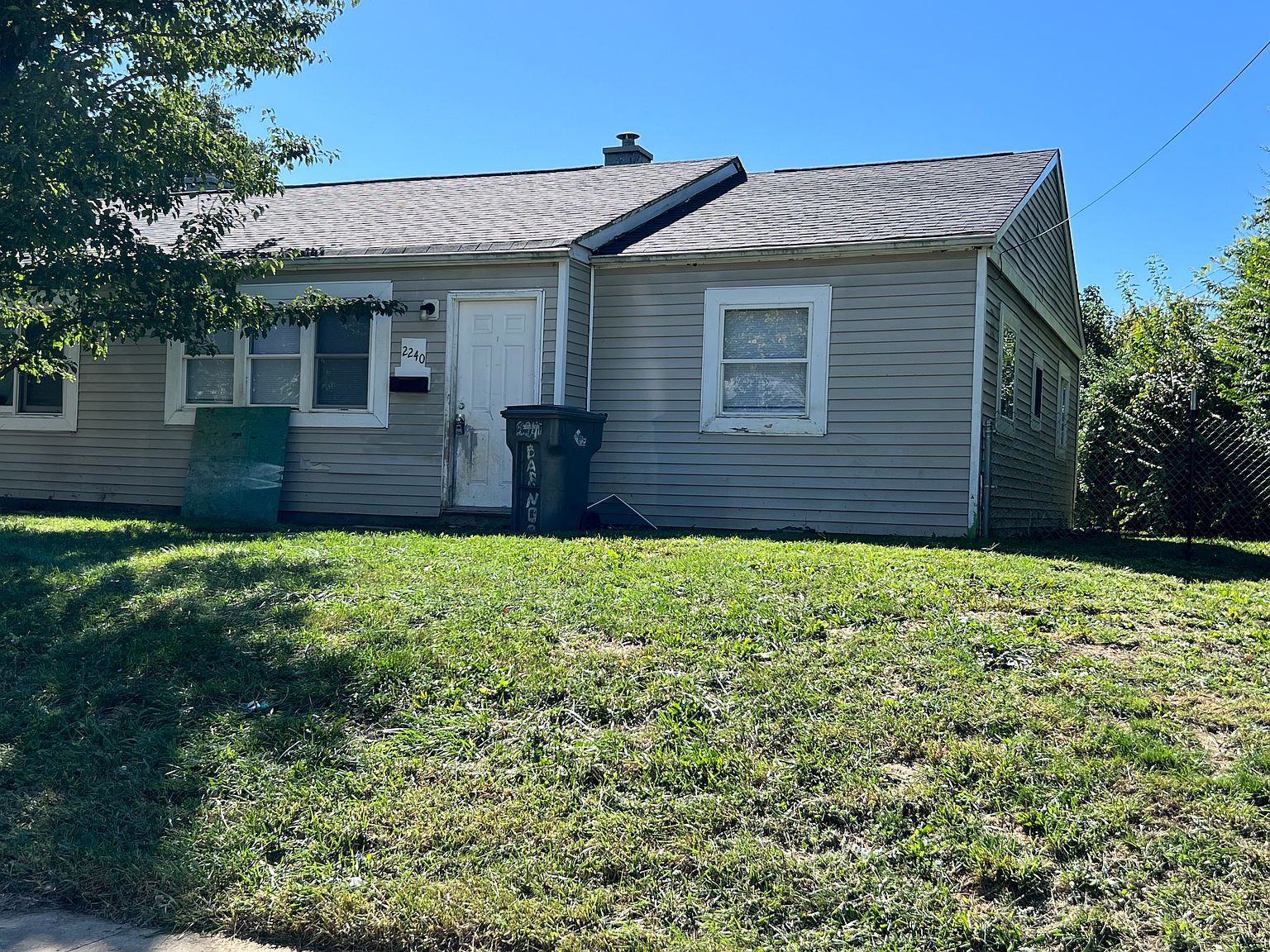 2240 Barnor Dr, Indianapolis, IN 46219 | Zillow