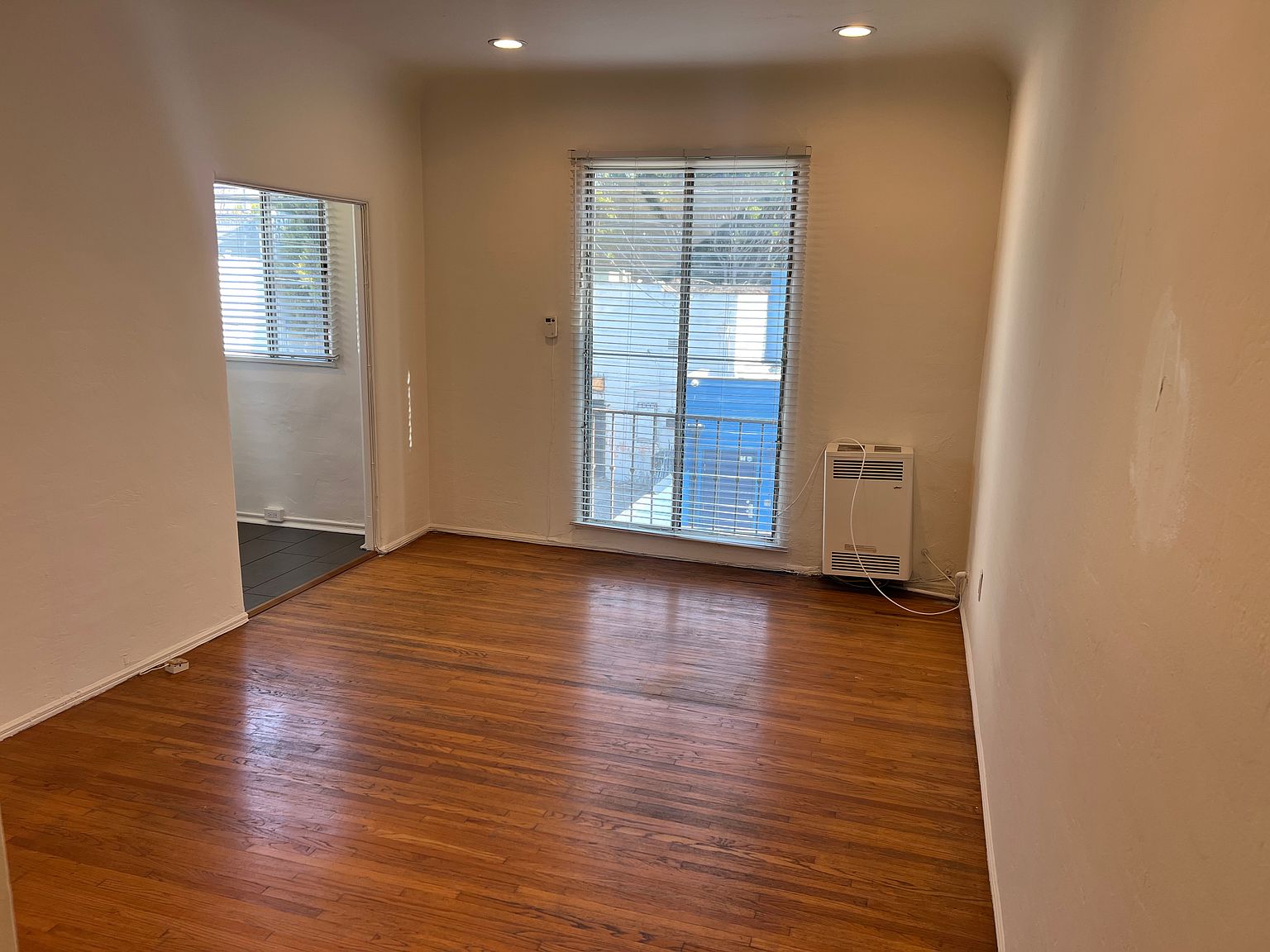 6115 Orange St #9, Los Angeles, CA 90048 | Zillow