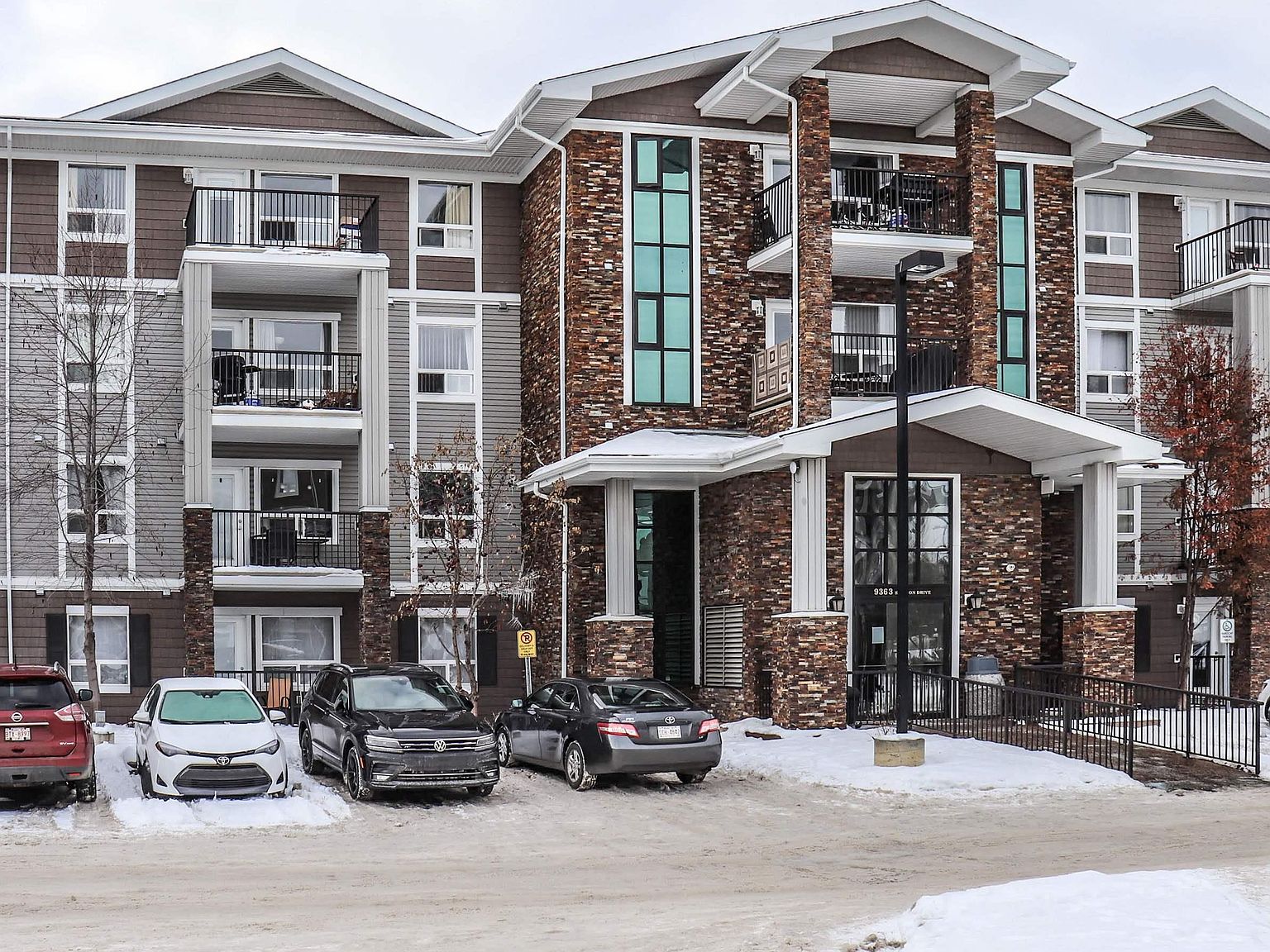 9363 Simpson Dr NW #1214, Edmonton, AB T6R 0N2 | MLS #E4447149 | Zillow
