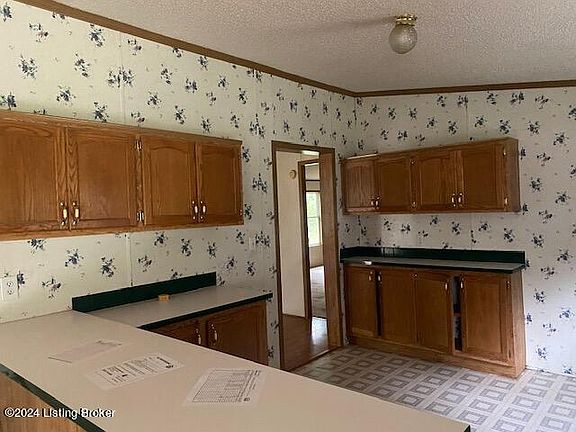 1891 Horsefly Hollow Rd, Lebanon Junction, KY 40150 | MLS #1671167 | Zillow